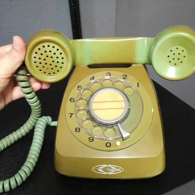 Retro Phone From 1970s, Hobbies & Toys, Memorabilia & Collectibles ...