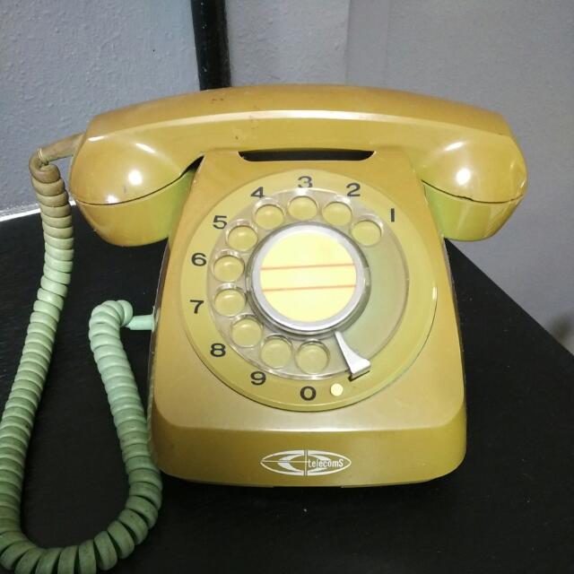 Retro Phone From 1970s, Hobbies & Toys, Memorabilia & Collectibles ...