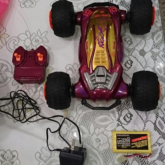Original xrc Ricochet Flippable Remote Controlled Car Preloved, Hobbies ...