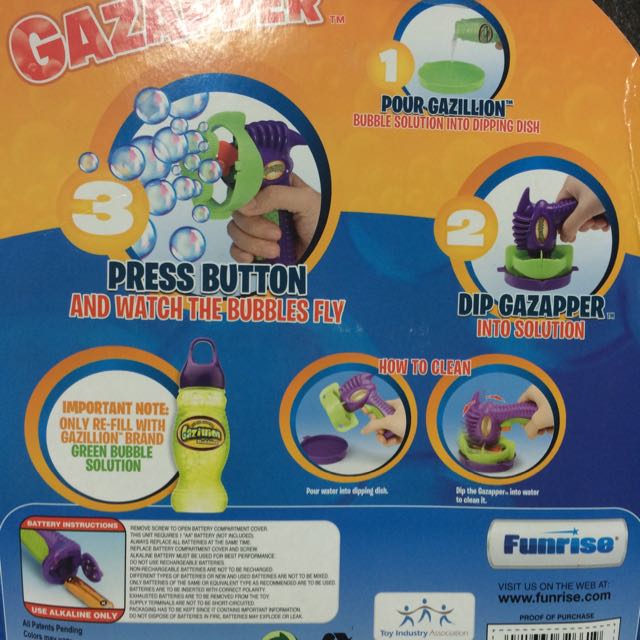 Gazillion Bubbles With Gazapper, Hobbies & Toys, Toys & Games on Carousell
