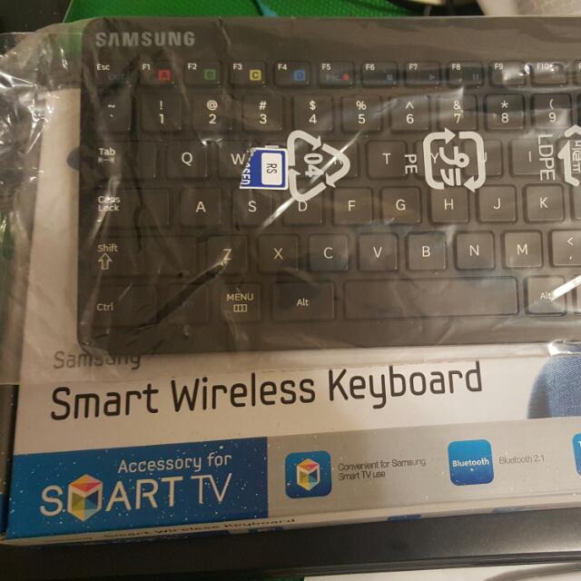 Original Samsung smart TV keyboard, Electronics on Carousell