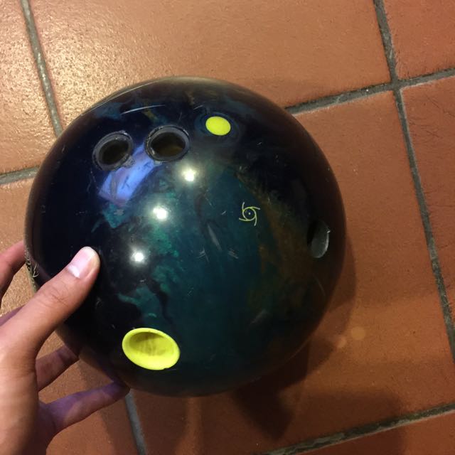 Storm Virtual Energy 13lbs Bowling Ball, Sports Equipment, Sports ...