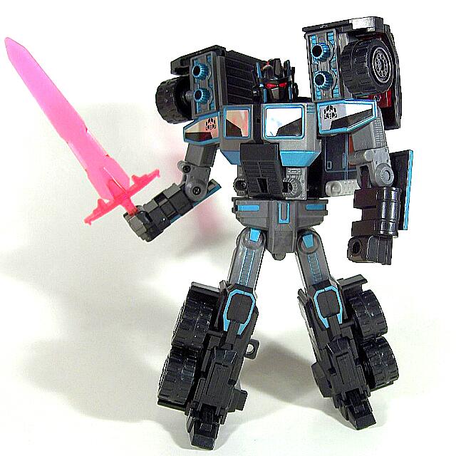 Takara Transformer RID D-012 Scourge Destronger, Hobbies & Toys, Toys ...