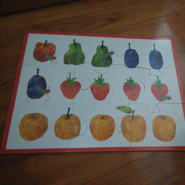 The Very HUNGry Caterpillar TWO In ONe 9 PIece PUzzle, Hobbies & Toys ...