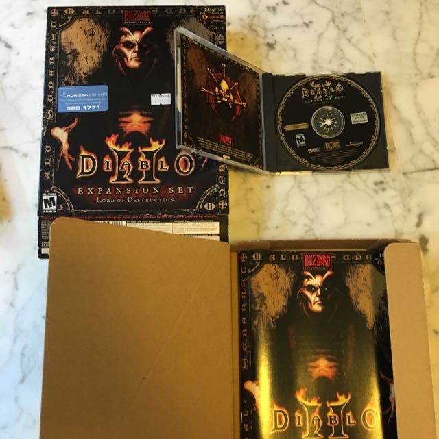 Diablo II Original box set + Lord of Destruction Expansion, Hobbies ...