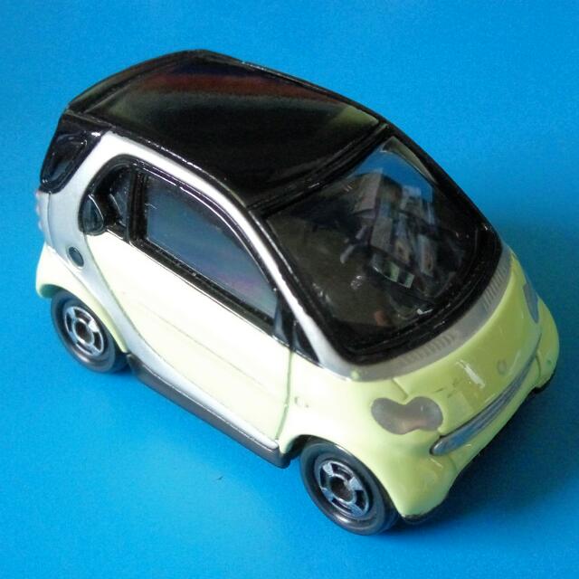 Tomica No. 75 smart fortwo coupe, Hobbies & Toys, Toys & Games on Carousell