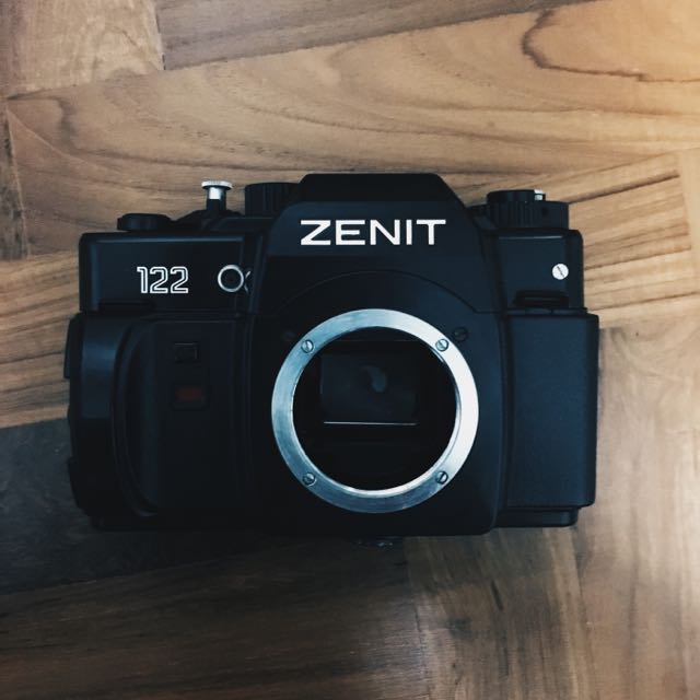Vintage Zenit 122 Film Camera Body Only, Photography, Cameras on Carousell