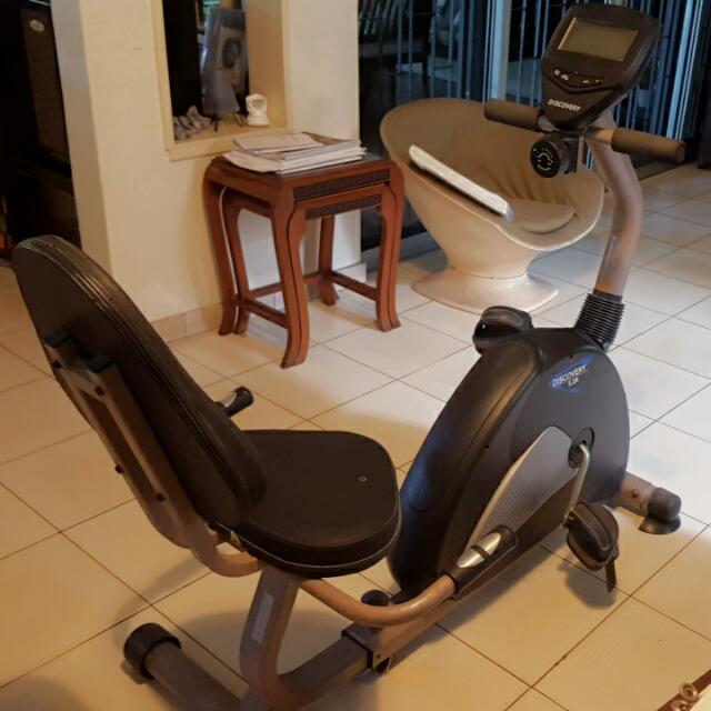 Exercise Bike Discovery 5.2r Exercycle, Sports Equipment, Exercise ...