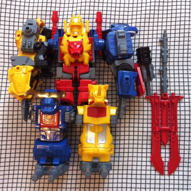 KO Transformers Predaking And Sixshot Optimus Prime Third party Vintage ...