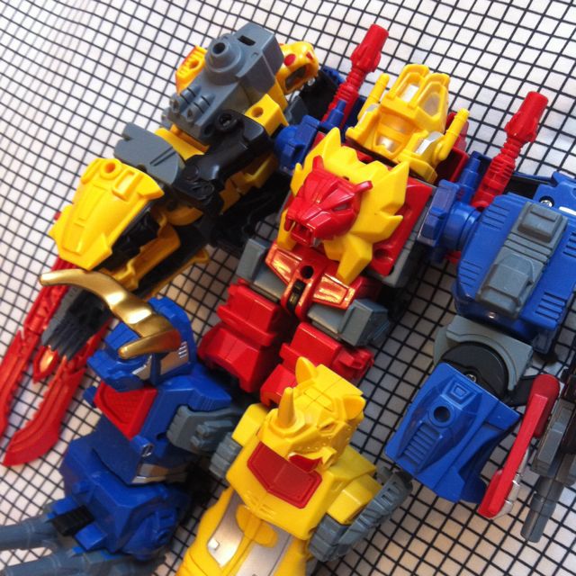 KO Transformers Predaking And Sixshot Optimus Prime Third party Vintage ...