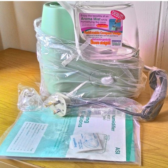 TIGER BRAND AROMATIC WARM MIST HUMIDIFIER, TV & Home Appliances, Air ...