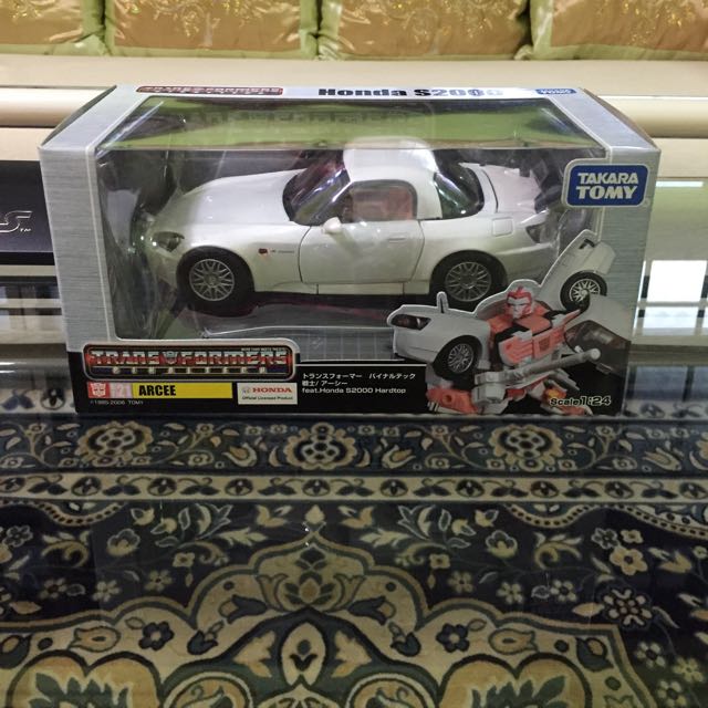 Transformers Binaltech BT21 Arcee, Hobbies & Toys, Toys & Games on ...