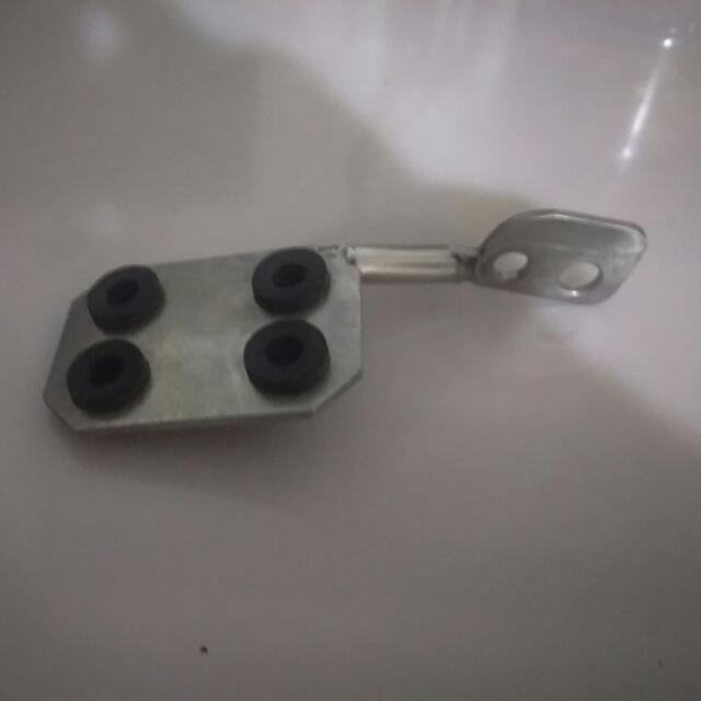 IU Unit Customised Bracket For DRZ, Cars on Carousell