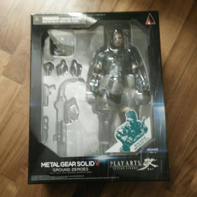 WTS/WTT MIB LIMITED EDITION METALLIC VERSION Play Arts Kai Metal Gear ...