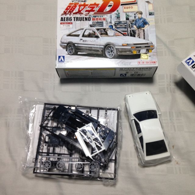 Aoshima - 1/32 Initial D Ae86 Model Kit, Hobbies & Toys, Toys & Games ...