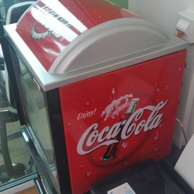 Coca Cola Bar Fridge, TV & Home Appliances, Kitchen Appliances ...