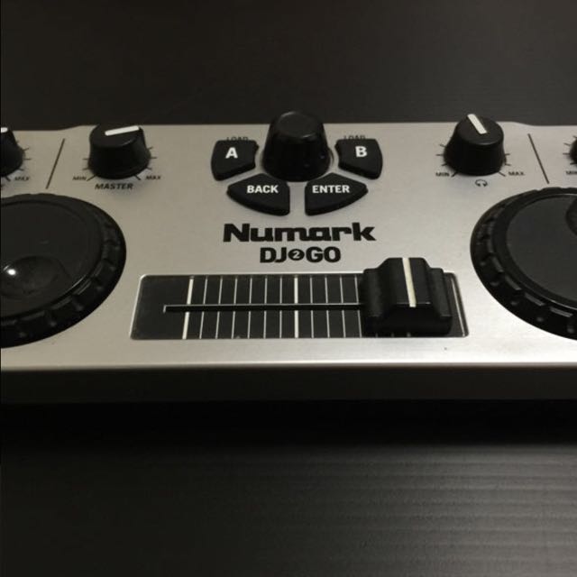 Numark DJ2Go., Computers & Tech, Parts & Accessories, Networking on ...