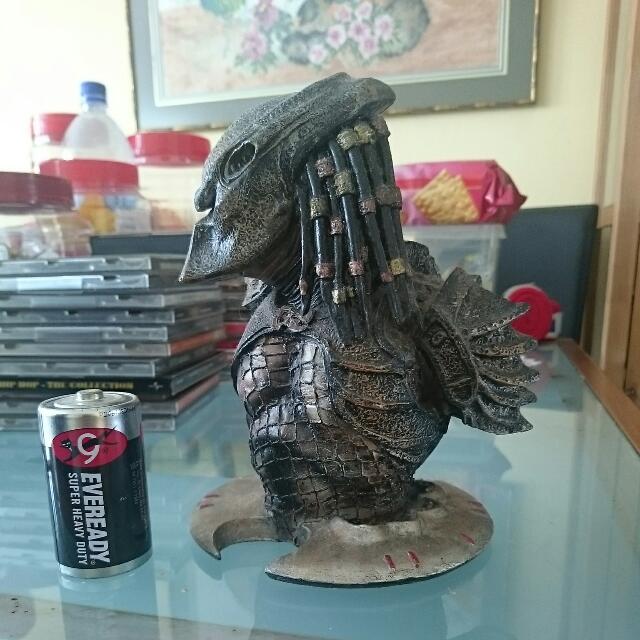 Predator Bust, Hobbies & Toys, Toys & Games on Carousell