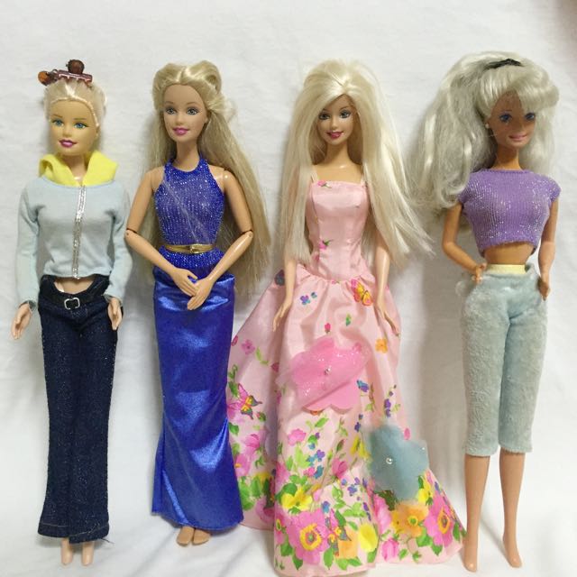 $8 Barbie Dolls, Hobbies & Toys, Toys & Games on Carousell