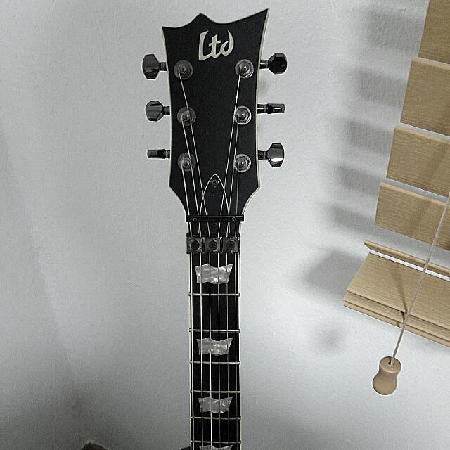 ESP LTD EC 331 FR, Hobbies & Toys, Music & Media, Musical Instruments ...
