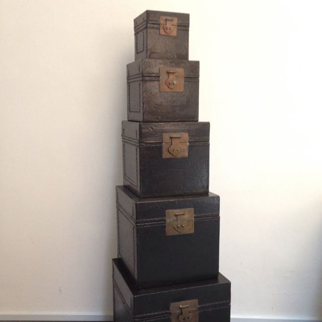 Set of 5 Chinese nesting boxes, Furniture & Home Living, Kitchenware ...