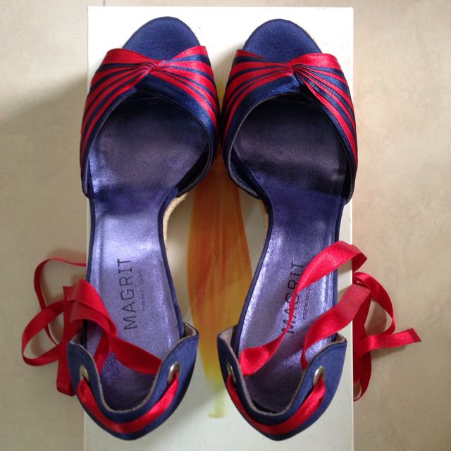 Magrit Wedges, Women's Fashion, Footwear, Heels on Carousell