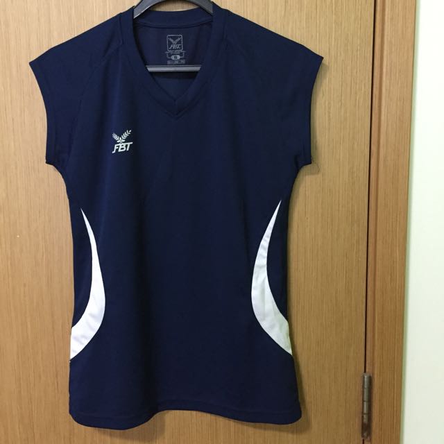 FBT Top, Men's Fashion, Activewear on Carousell