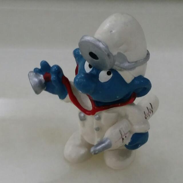 Vintage Doctor Smurf, 1978 Peyo Schleich PVC Figurine, Hobbies & Toys ...