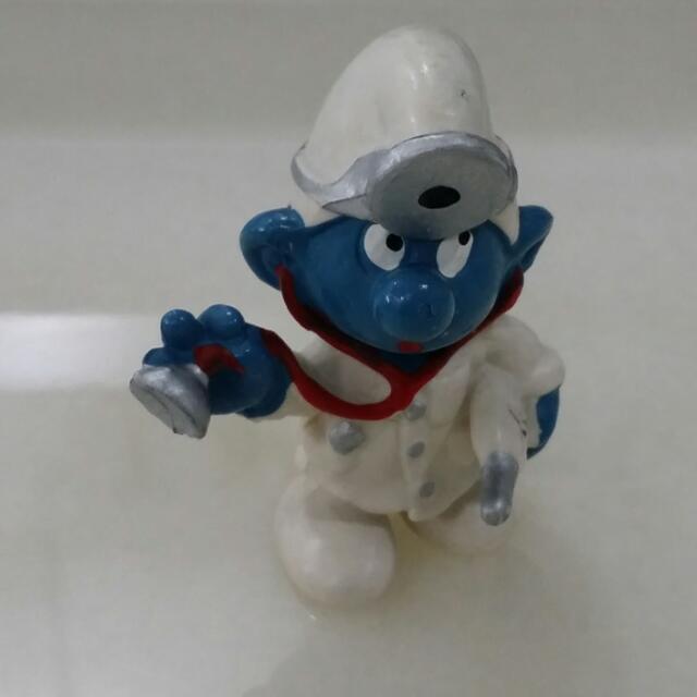 Vintage Doctor Smurf, 1978 Peyo Schleich PVC Figurine, Hobbies & Toys ...