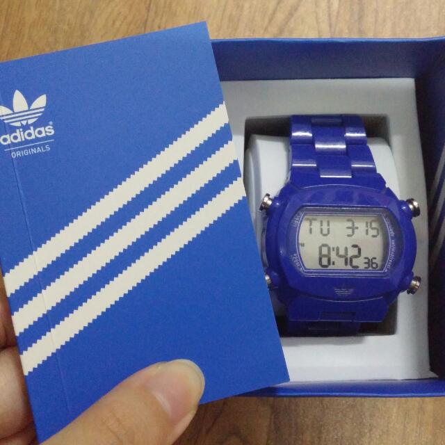 Unisex Electric Blue Adidas Watch (authentic), Sports Equipment ...