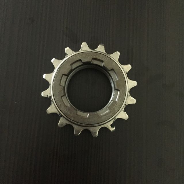 17 Teeth Freewheel Cog, Sports Equipment, Bicycles & Parts, Parts ...