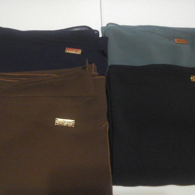 Neelofa Single Loop Plain, Women's Fashion, Muslimah Fashion, Hijabs on ...