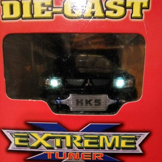 Preloved Extreme Tuner Die Cast Black Mitsubishi Evo 8 1:24, Hobbies ...