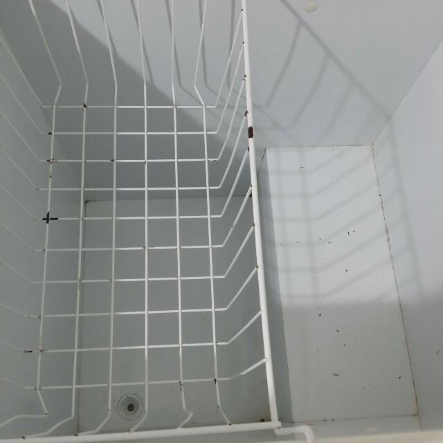 Simpson 210 Freezer, TV & Home Appliances, Kitchen Appliances ...