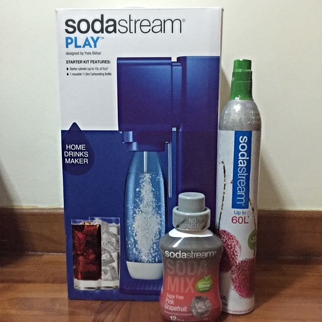 Sodastream Play (soda water maker), TV & Home Appliances, Kitchen ...