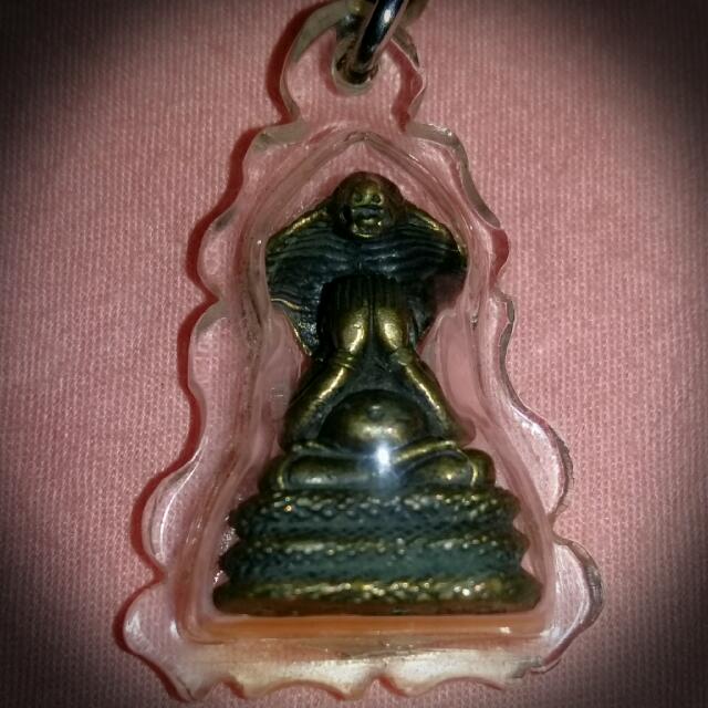 Thai Amulet, Men's Fashion, Muslim Wear, Accessories on Carousell