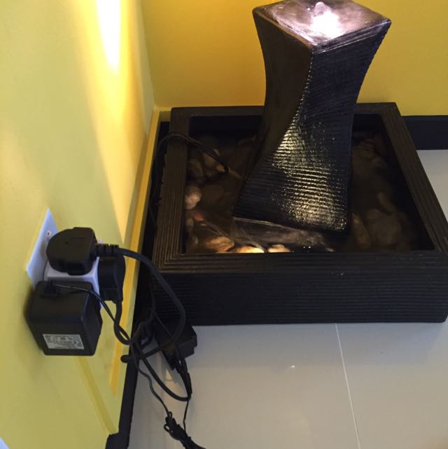 Fukai Water Fountain, Women's Fashion, Jewelry & Organisers, Precious ...