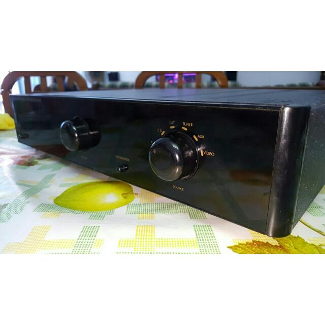 Musical Fidelity Elektra E11 Integrated Amplifier, Furniture & Home ...