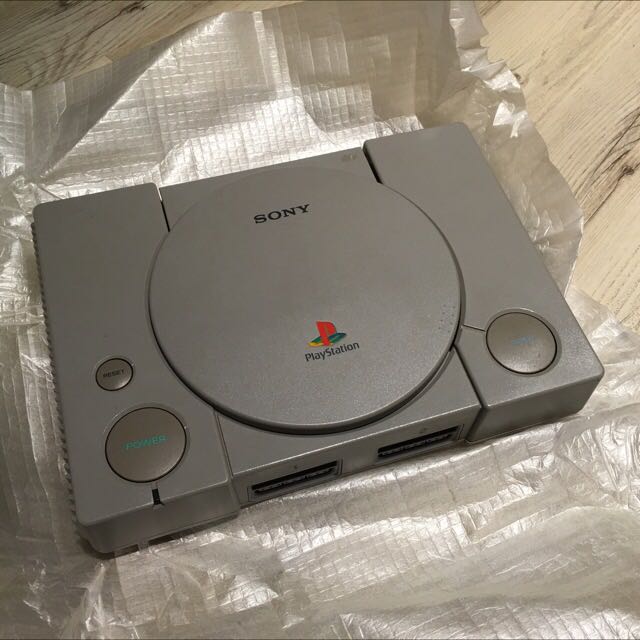 Sony Playstation 1st Gen SCPH-1001, Hobbies & Toys, Memorabilia ...