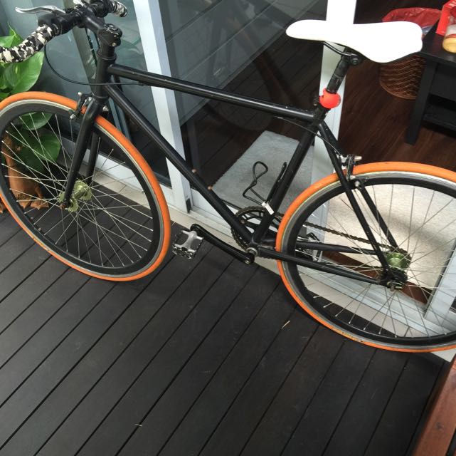 Harris Fixie, Sports Equipment, Bicycles & Parts, Bicycles on Carousell
