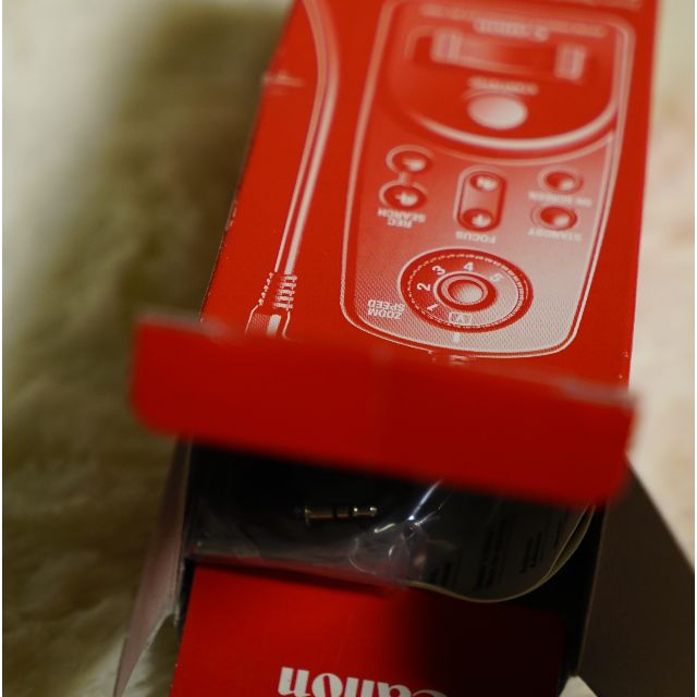 Canon Camera ZR-1000 Zoom Remote Control, Photography, Cameras on Carousell