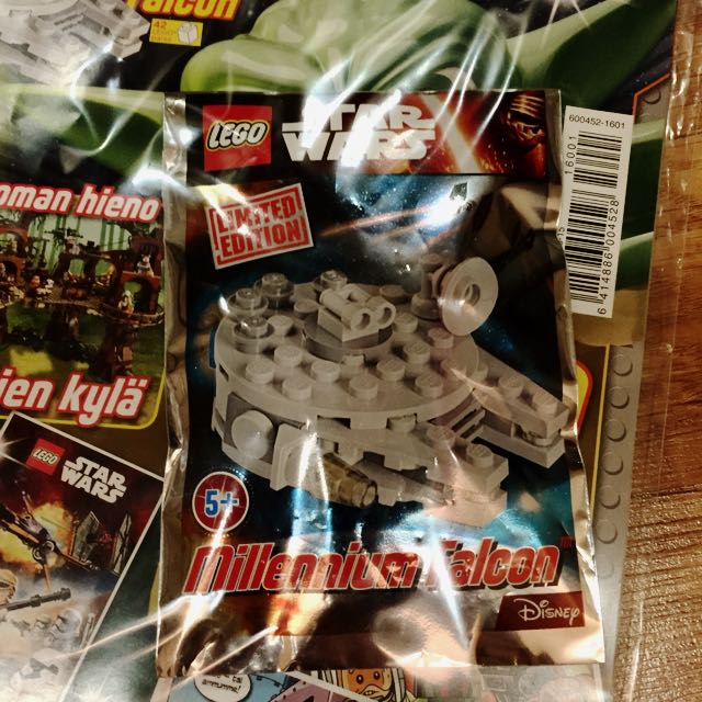 Lego Star Wars Millennium Falcon Polybag With Magazine LIMITED EDITION ...