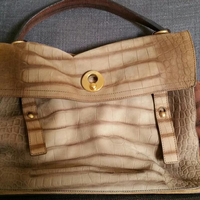 YSL Muse 2, Gorgeous Colour combination, Luxury, Bags & Wallets on ...