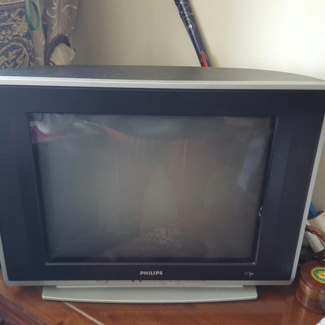 Philips 21 Inch TV, Furniture & Home Living, Kitchenware & Tableware ...