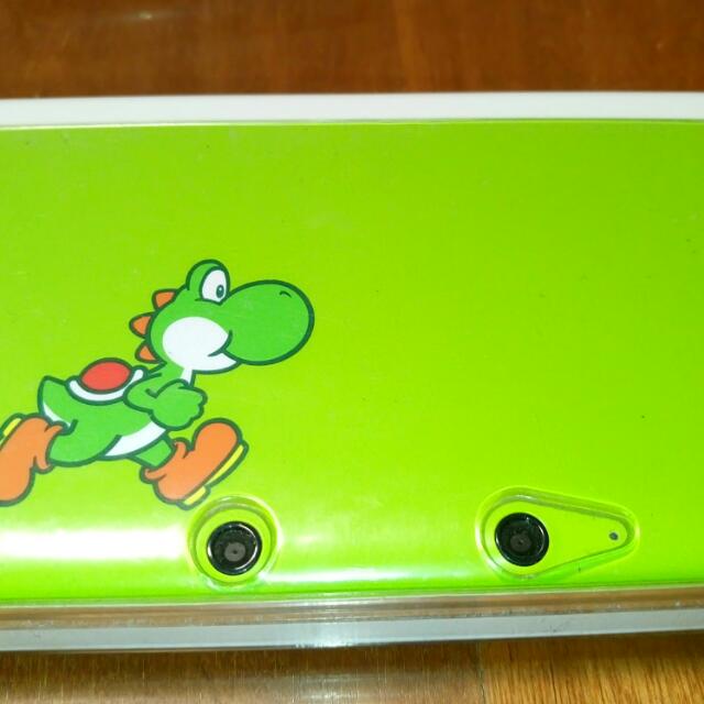 Yoshi Nintendo 3DS XL, Hobbies & Toys, Toys & Games on Carousell