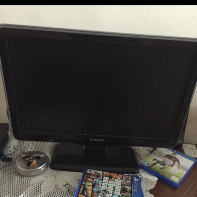 LCD PHILIPS 22 INCH TV, TV & Home Appliances, Kitchen Appliances, Other ...