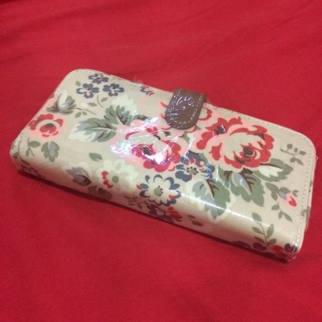 Global large Spray Flower Cath Kidston Original, Women's Fashion, Bags ...