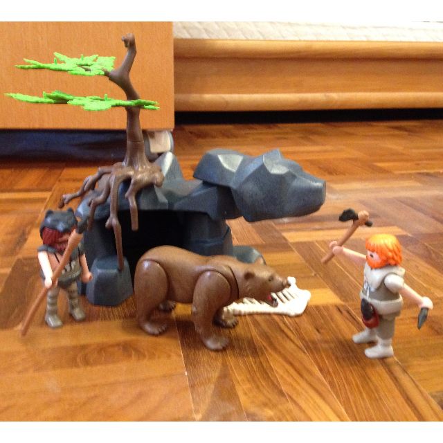 Playmobil Bear with Cavemen, Hobbies & Toys, Toys & Games on Carousell