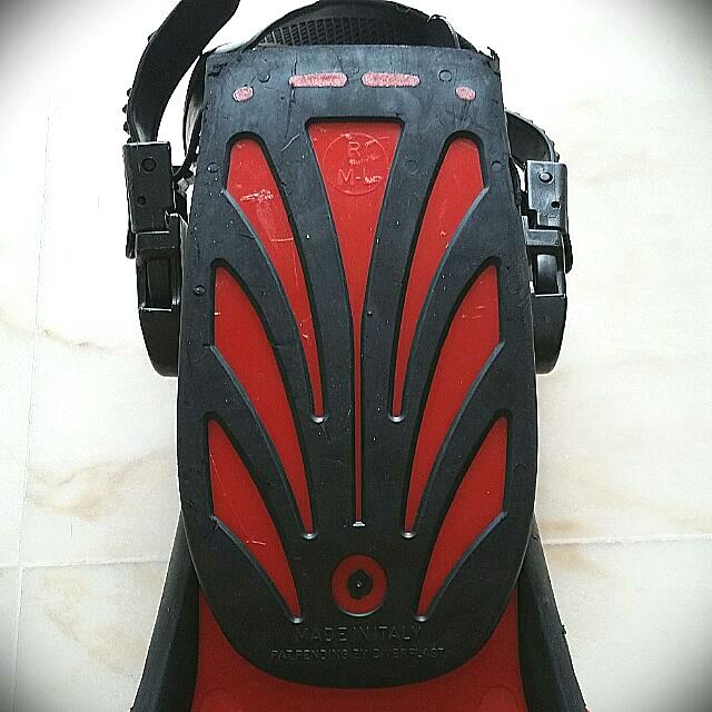 Oceanic Vortex V16 Split Fins, Sports Equipment, Sports & Games, Water ...