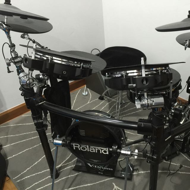 Roland Electronic Drum Set ( Vdrums ), Hobbies & Toys, Music & Media ...